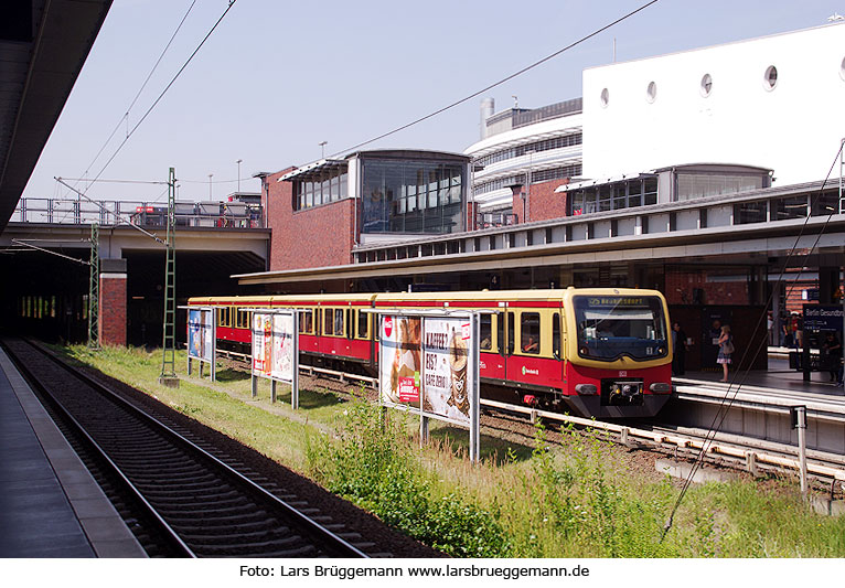 Die Baureihe 481 der DB - Der Bahnhof Gesundbrunnen der Berliner S-Bahn - Fotos von der Berliner ...